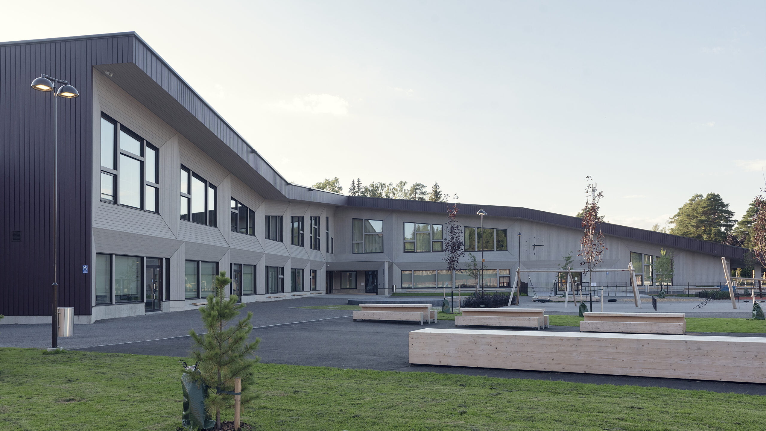 Suomalais-venäläinen koulu - Puuinfo